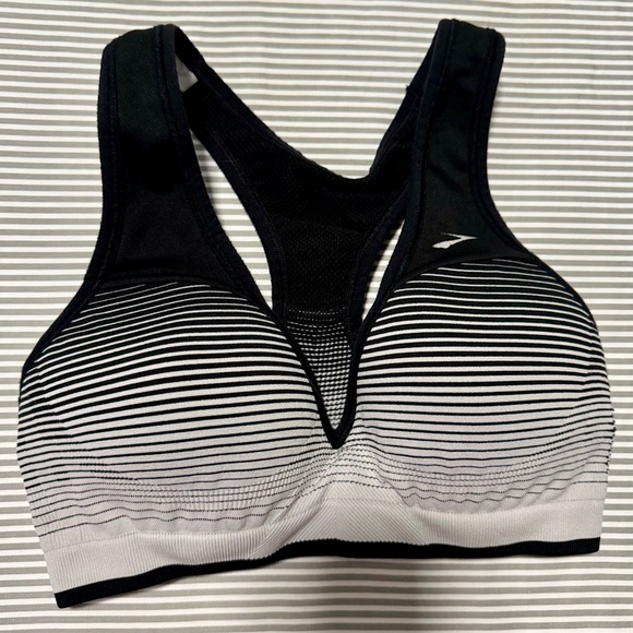 Brooks | Intimates & Sleepwear | Brooks Black And White Ombre Sports ...